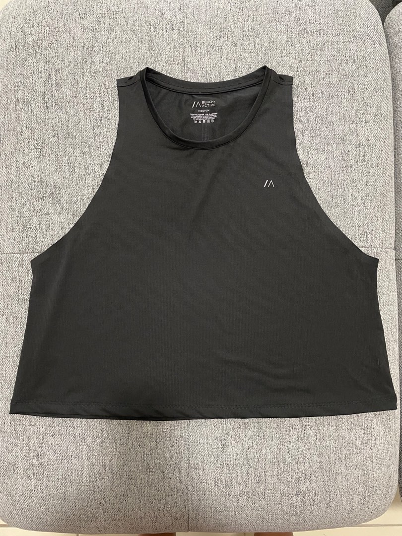 Bench Active black tank on Carousell