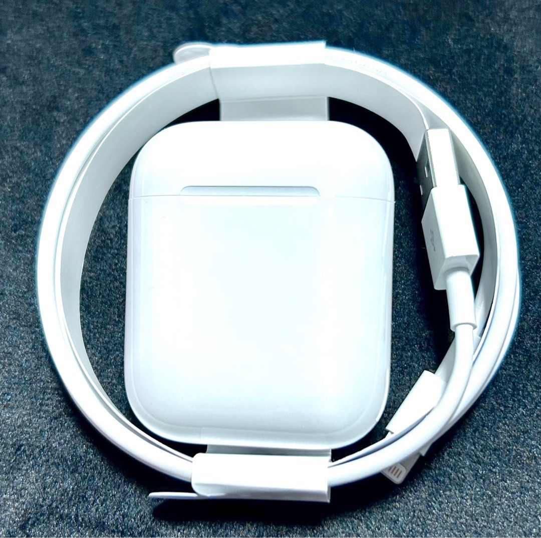 BRAND NEW AirPod 2nd Gen charging case and cable, Audio, Other Audio ...