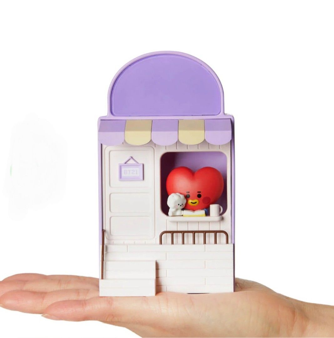 BT21 TATA Cafe Clock, Furniture & Home Living, Home Decor, Clocks on ...