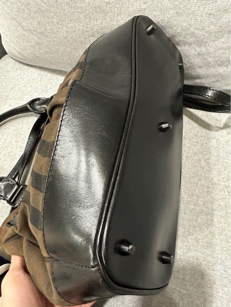 Burberry (Authentic) with receipt, Women's Fashion, Bags & Wallets ...