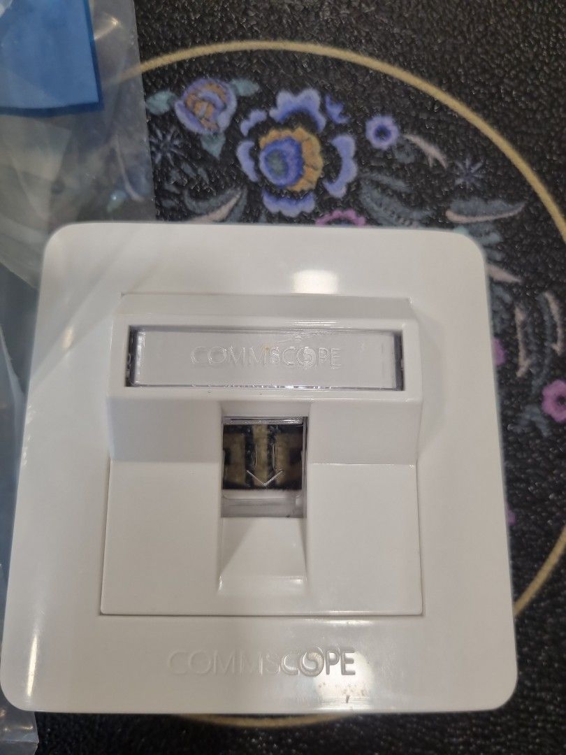 Commscope Rj45 faceplate, Computers & Tech, Parts & Accessories ...