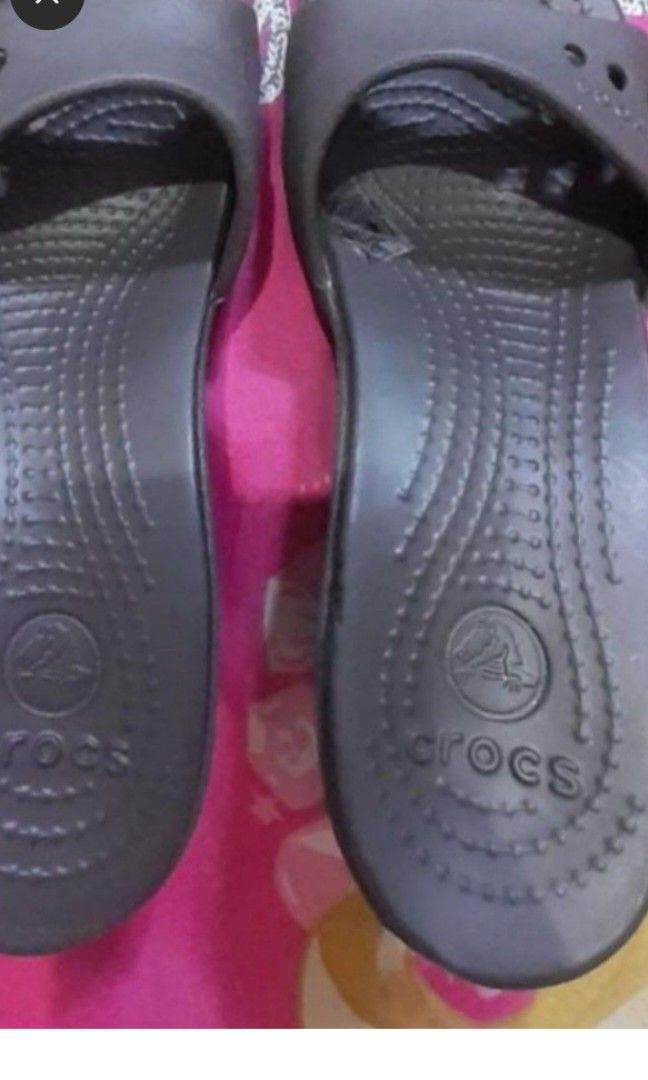CROCS ORIGINAL, Women's Fashion, Footwear, Wedges on Carousell
