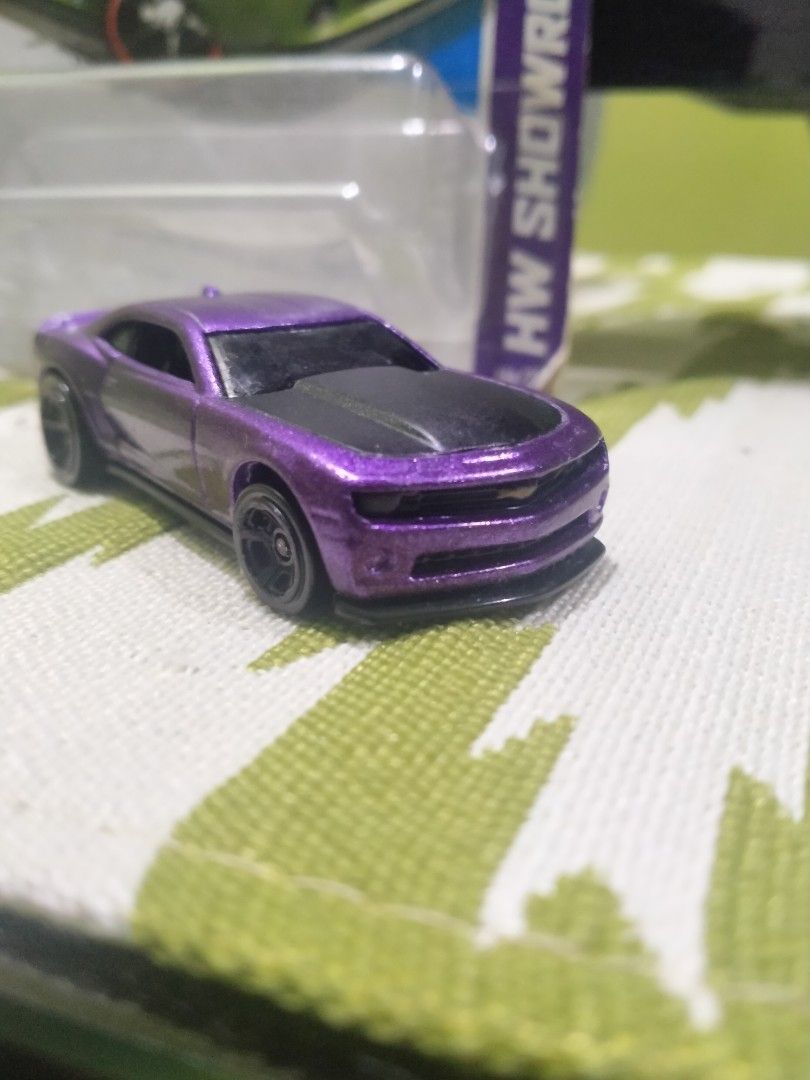 Custom Hotwheels Camaro (super violet), Hobbies & Toys, Toys & Games on ...