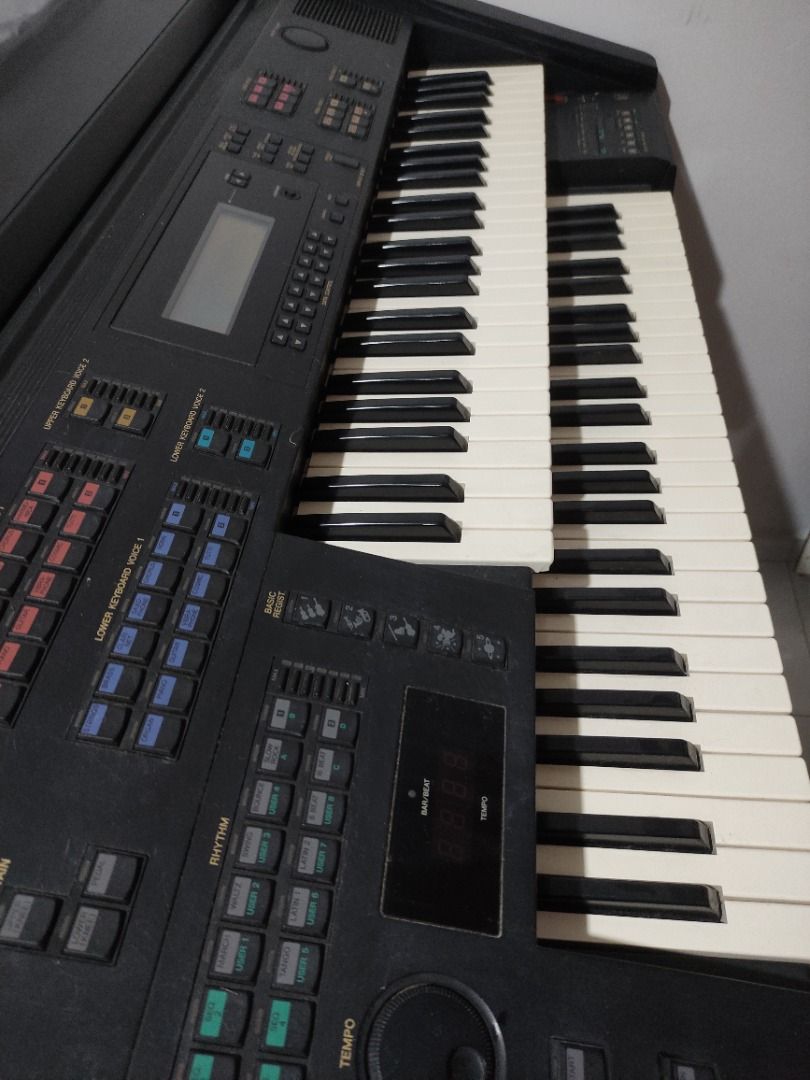 Electone EL-500 with Music Scores and Diskettes, Hobbies & Toys, Music ...