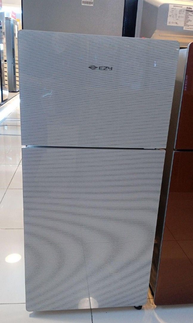 EZY PERSONAL REFRIGERATOR, TV & Home Appliances, Kitchen Appliances ...