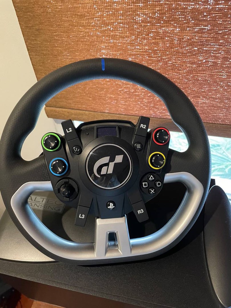 Fanatec GT DD Pro wheelbase and racing wheels on Carousell