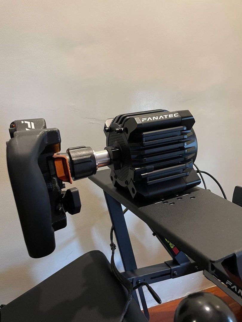 Fanatec GT DD Pro wheelbase and racing wheels on Carousell