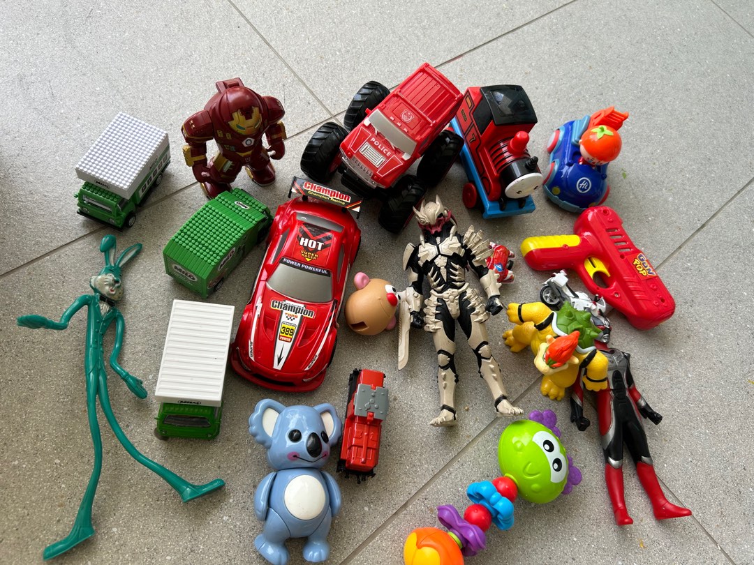 Free toys, Hobbies & Toys, Toys & Games on Carousell