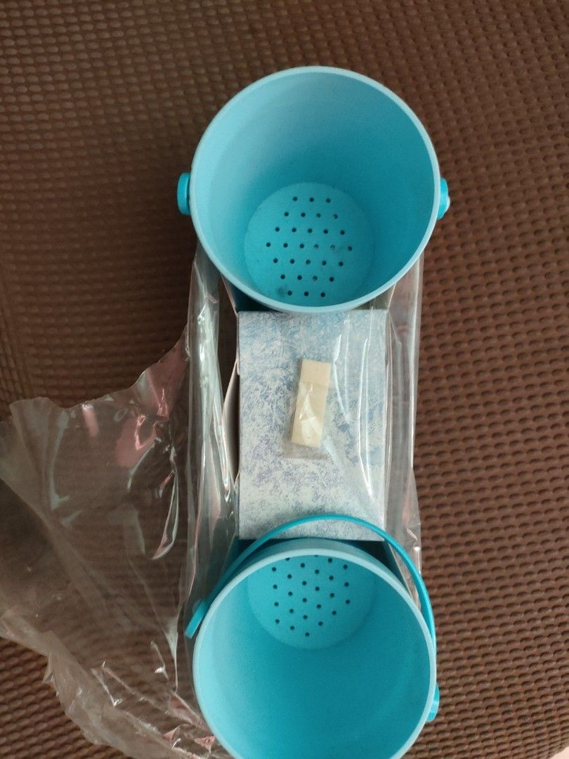 Frozen Shower Bucket, Babies & Kids, Infant Playtime on Carousell