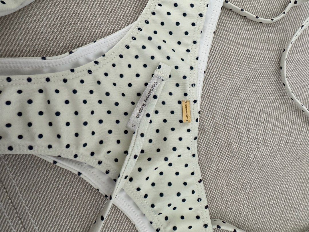 Gooseberry seaside bikini set, Women's Fashion, Swimwear, Bikinis ...