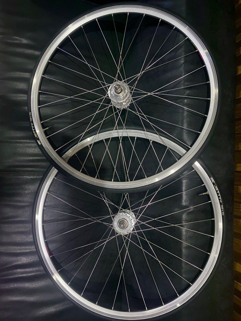 Gran Compe Araya 700c track fixed gear wheelset, Sports Equipment ...