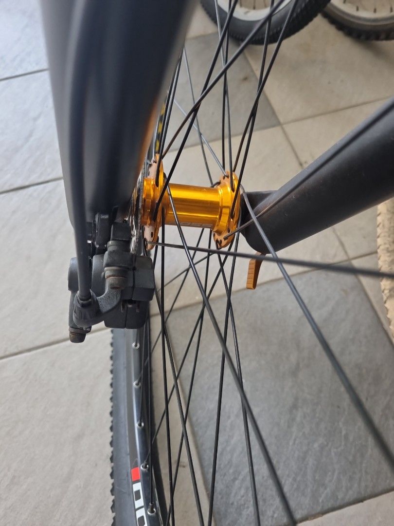 Gt avalanche s size, Sports Equipment, Bicycles & Parts, Bicycles on ...