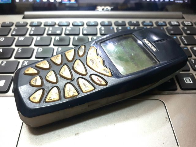 Hape Jadul Nokia 3510 Seken Normal Langka Kolektor Item, Telepon Seluler & Tablet, Lainnya di ...