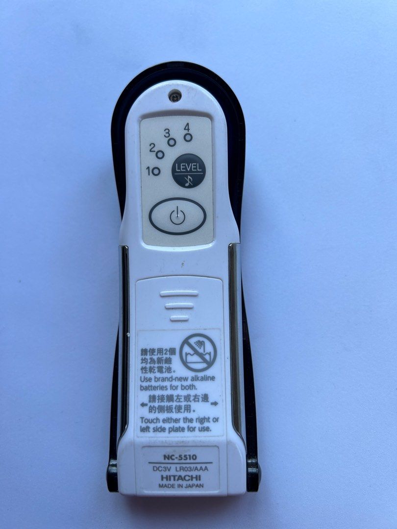 Hitachi face crie, Beauty & Personal Care, Face, Face Care on Carousell