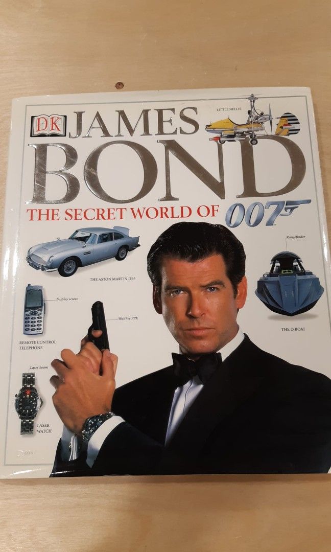 James Bond: The Secret World of 007, 興趣及遊戲, 書本 & 文具, 旅遊書籍 - Carousell