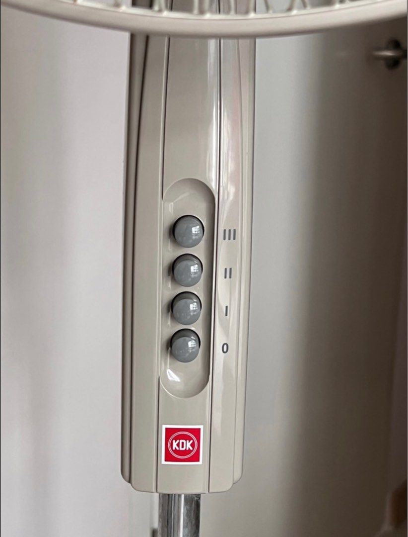 KDK P40US Stand Fan with 40cm Metal blade, Champagne, Furniture & Home ...