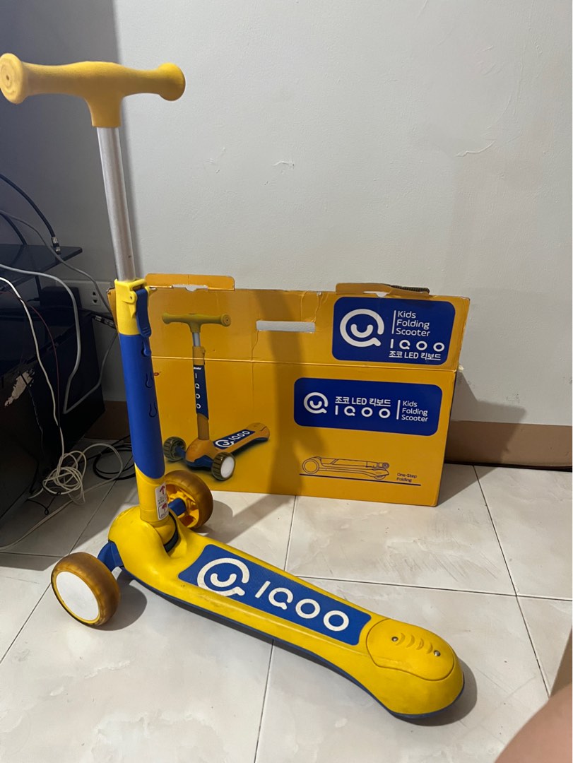 KIDS FOLDING SCOOTER RGB, Sports Equipment, Sports & Games, Skates ...