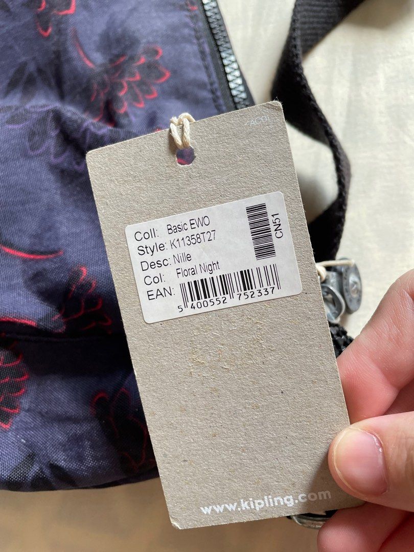 Kipling bag, Women's Fashion, Bags & Wallets, Cross-body Bags on Carousell