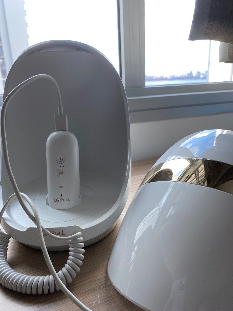 LG Pra. L Derma LED Mask (BWL1), Beauty & Personal Care, Face, Face ...