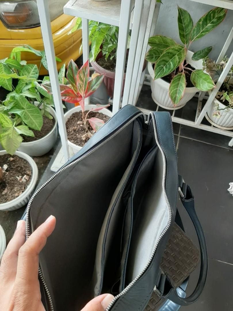 Linjer Soft Briefcase, Men's Fashion, Bags, Briefcases on Carousell