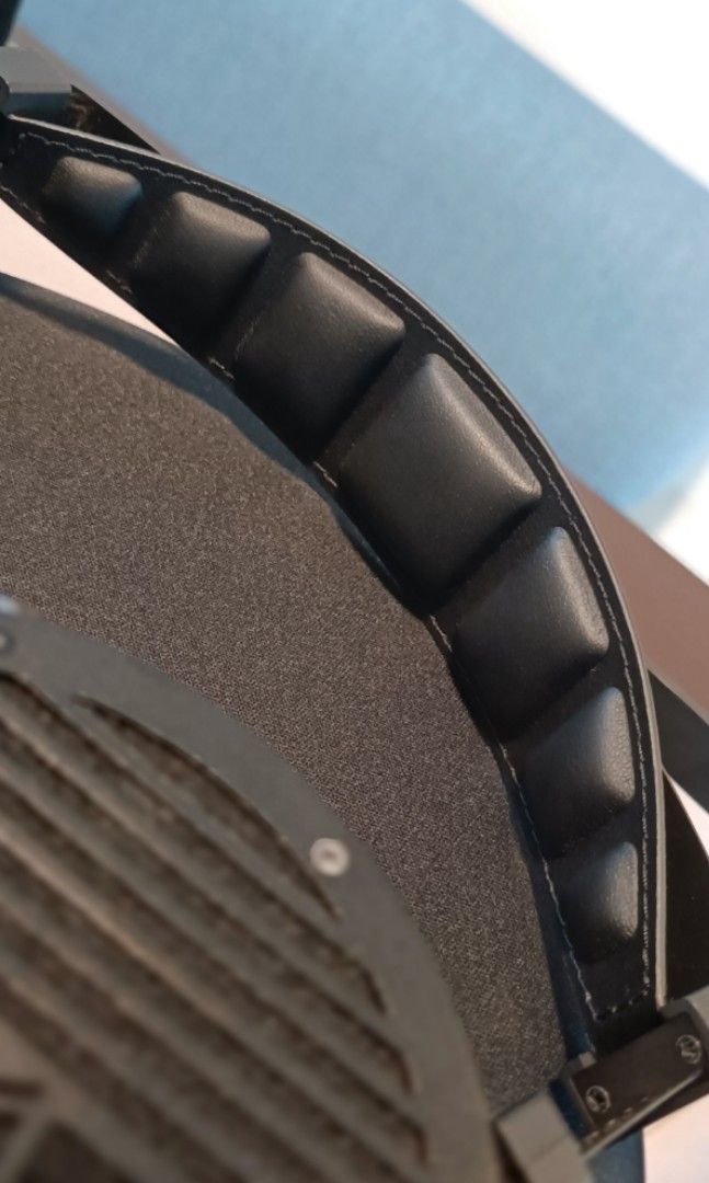 M1060 Planars from Monolith, Audio, Headphones & Headsets on Carousell
