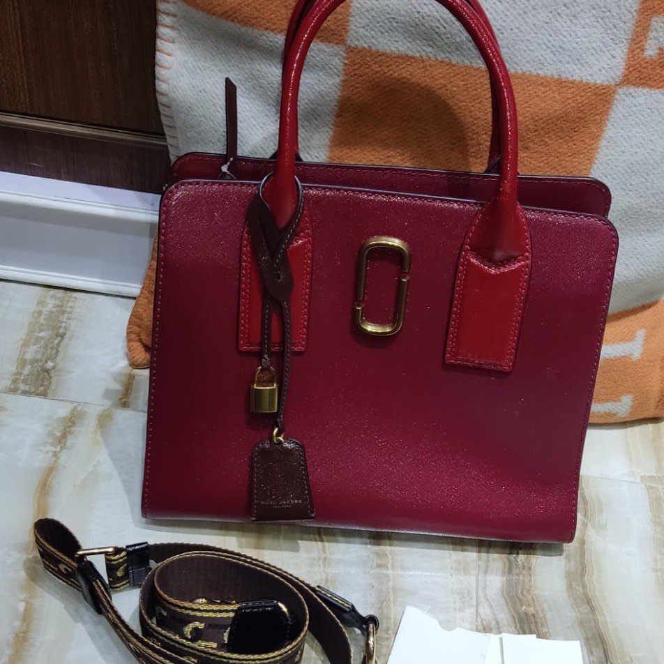 Marc Jacob Snap Shot Big, Barang Mewah, Tas & Dompet di Carousell