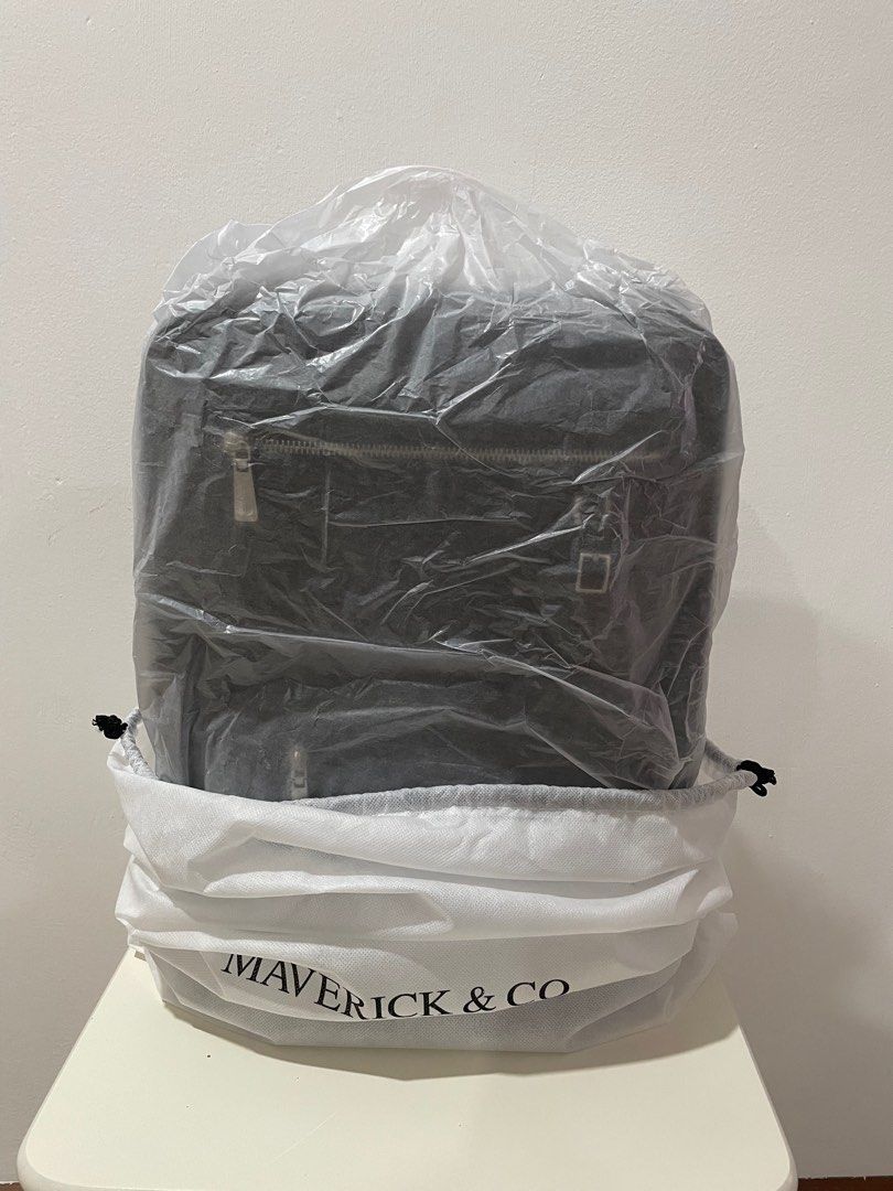 Maverick & Co Explorer Light Backpack, Men's Fashion, Bags, Backpacks ...