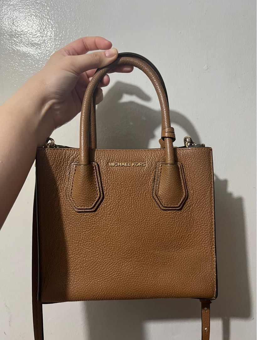 MK Mercer Small Size, Women's Fashion, Bags & Wallets, Cross-body Bags ...