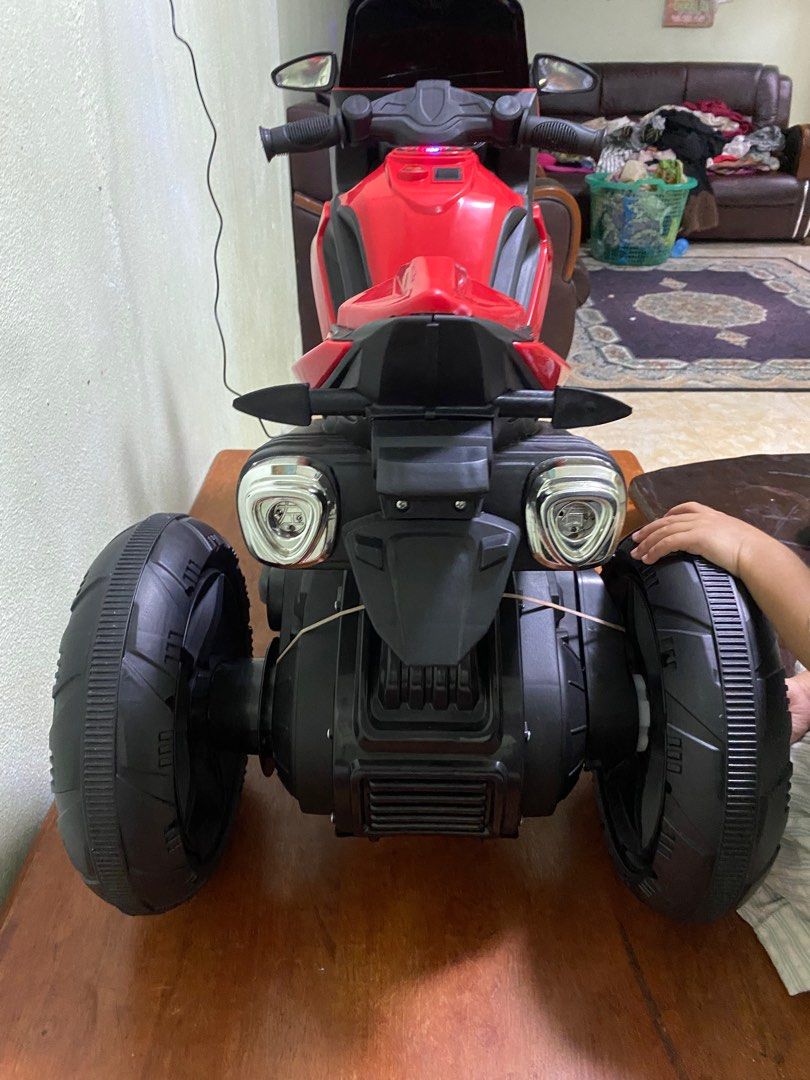 motor mainan electric, Motorbikes on Carousell