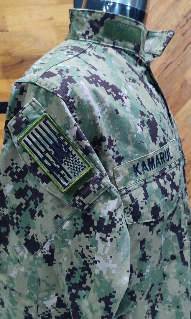 Navy Working Uniform (NWU), Type III (AOR 2), Men's Fashion, Coats ...