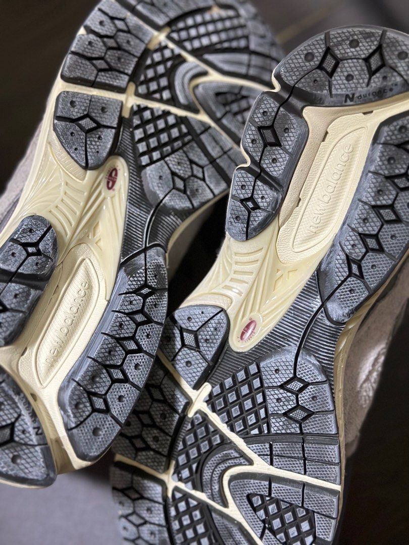 New Balance 2002r Rain Cloud Refined Future, Men's Fashion, Footwear ...