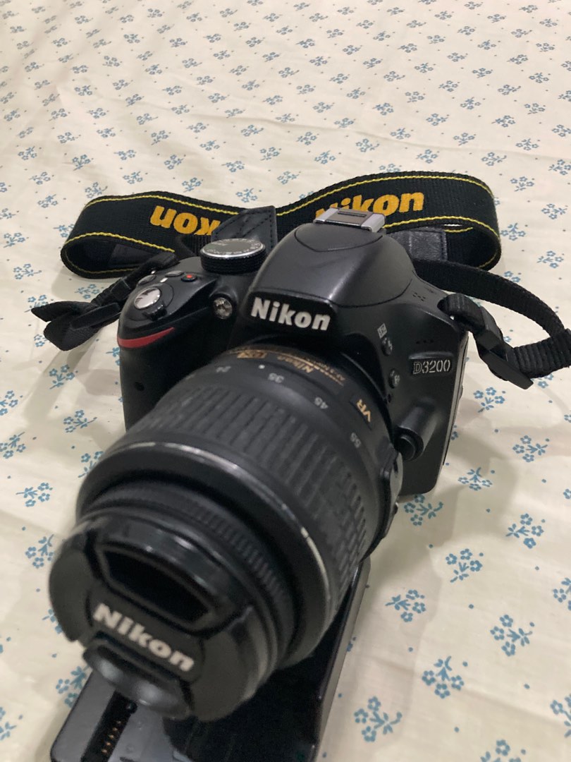Nikon D3200 DSLR 18-55mm lens kit, Photography, Cameras on Carousell