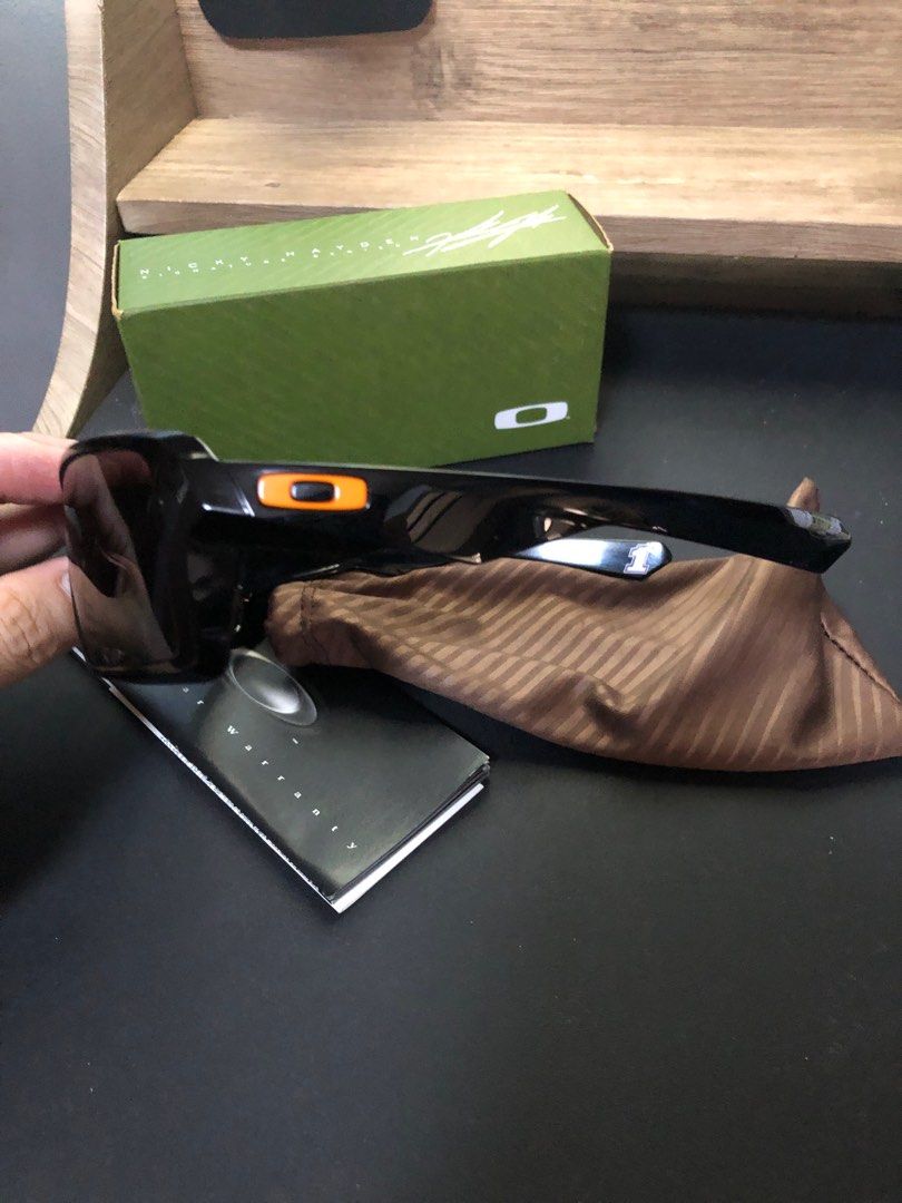 Oakley Eyepatch Hayden, Men's Fashion, Watches & Accessories ...