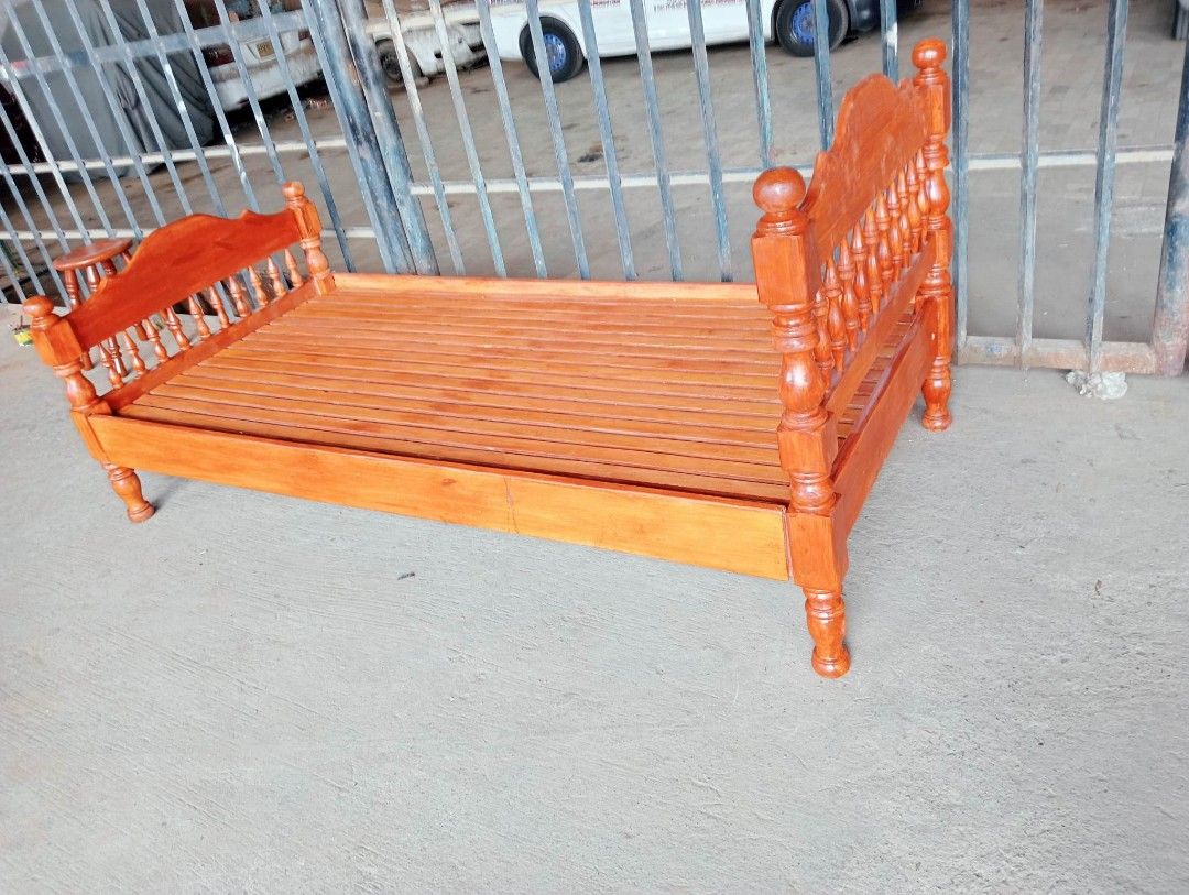 Old bed, Furniture & Home Living, Furniture, Bed Frames & Mattresses on ...