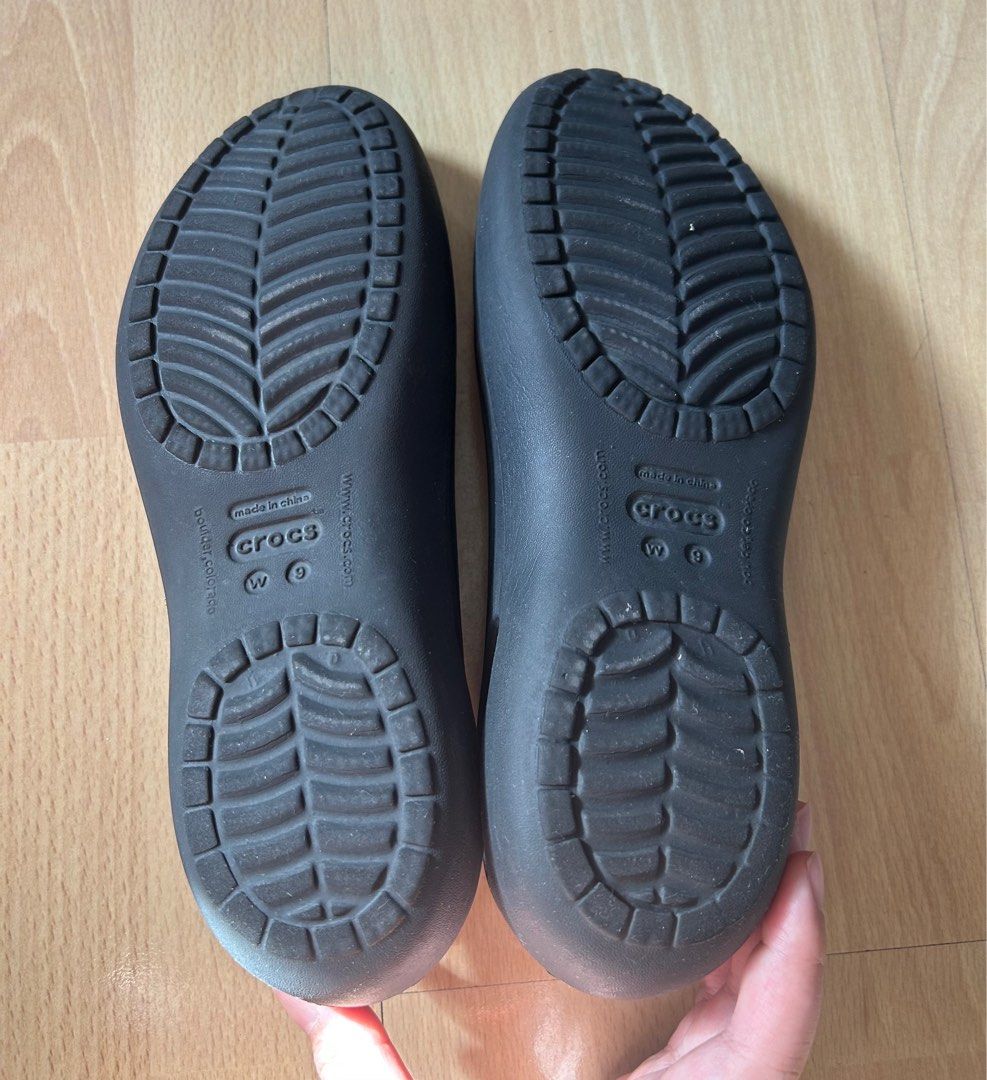 Original Crocs Black Doll Shoes, Women's Fashion, Footwear, Flats ...