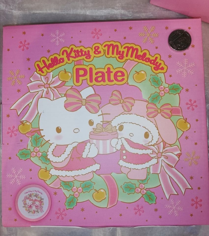 Original Sanrio Hello Kitty x My Melody Christmas Ceramic Plate on ...