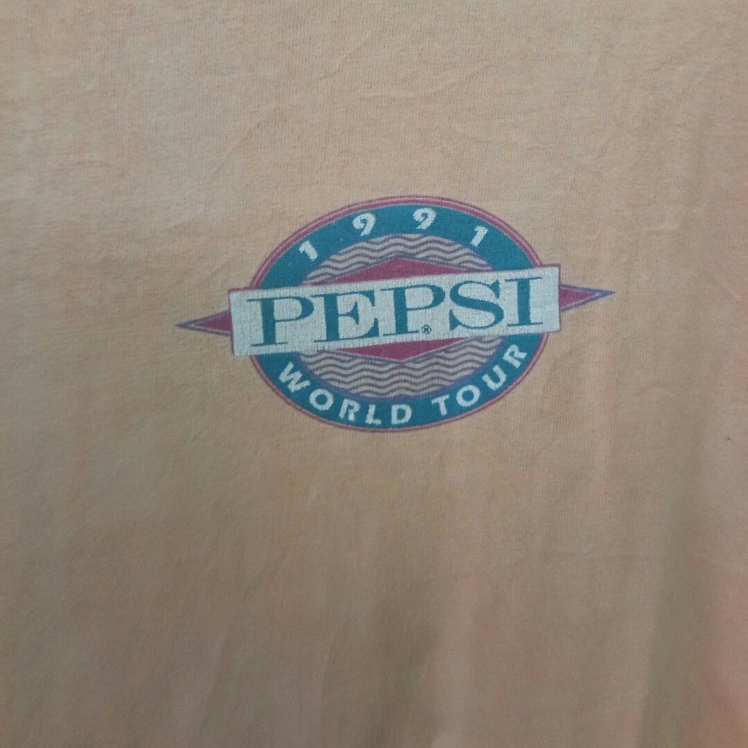 Vintage Pepsi World Tour, Men's Fashion, Activewear on Carousell
