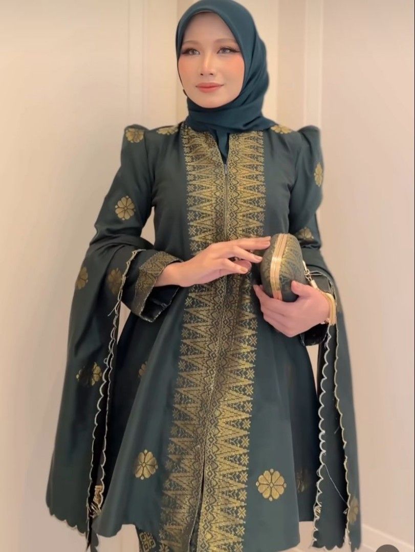 [Rent] Calacara Kebaya Klasik in emerald, Women's Fashion, Muslimah ...