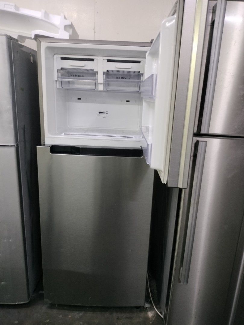 Samsung digital inverter refrigerator, TV & Home Appliances, Kitchen ...