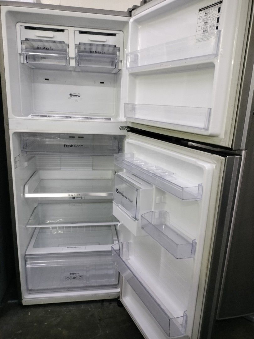 Samsung digital inverter refrigerator, TV & Home Appliances, Kitchen ...