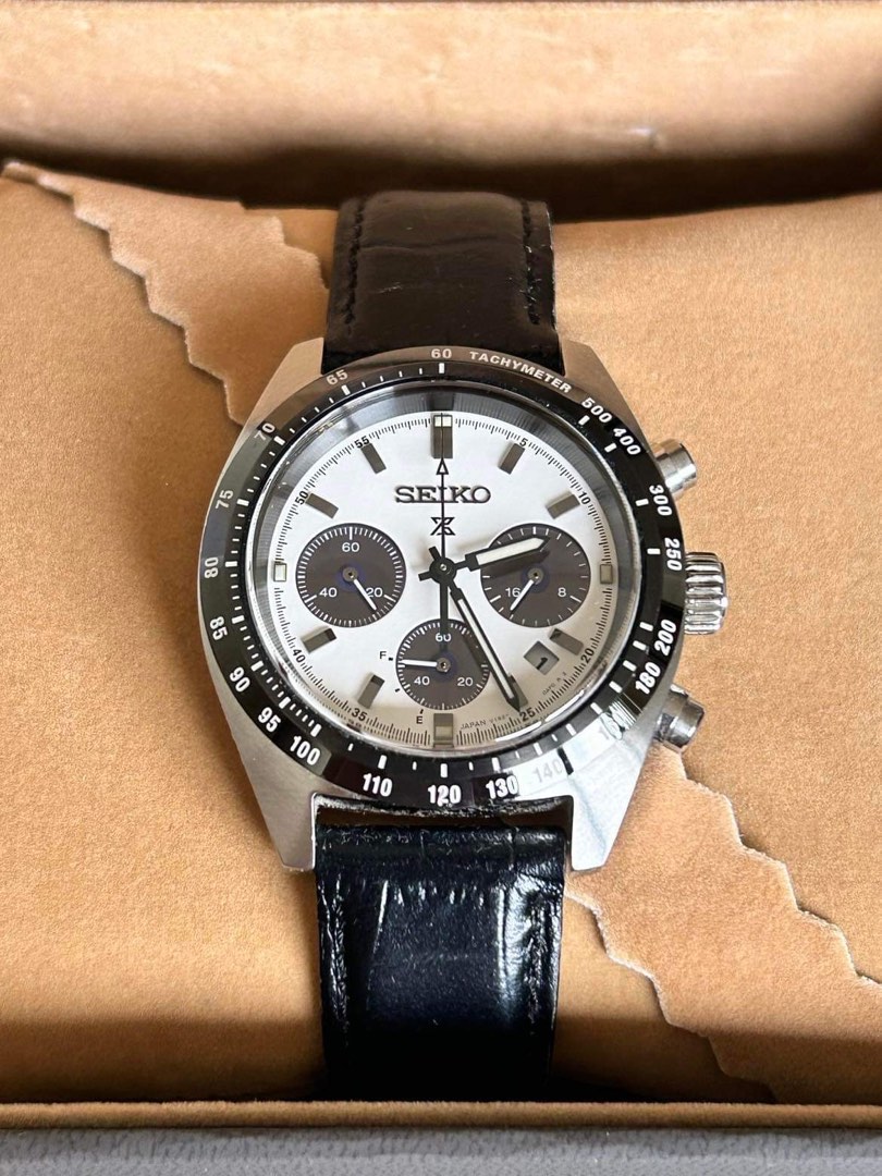 Seiko SBDL085 Panda JDM Chronograph (SSC813), Men's Fashion, Watches ...