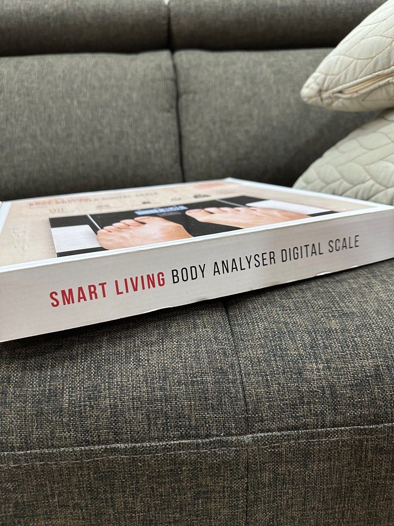 Smart Living Body Analyzer Digital Scale, Health & Nutrition, Health ...