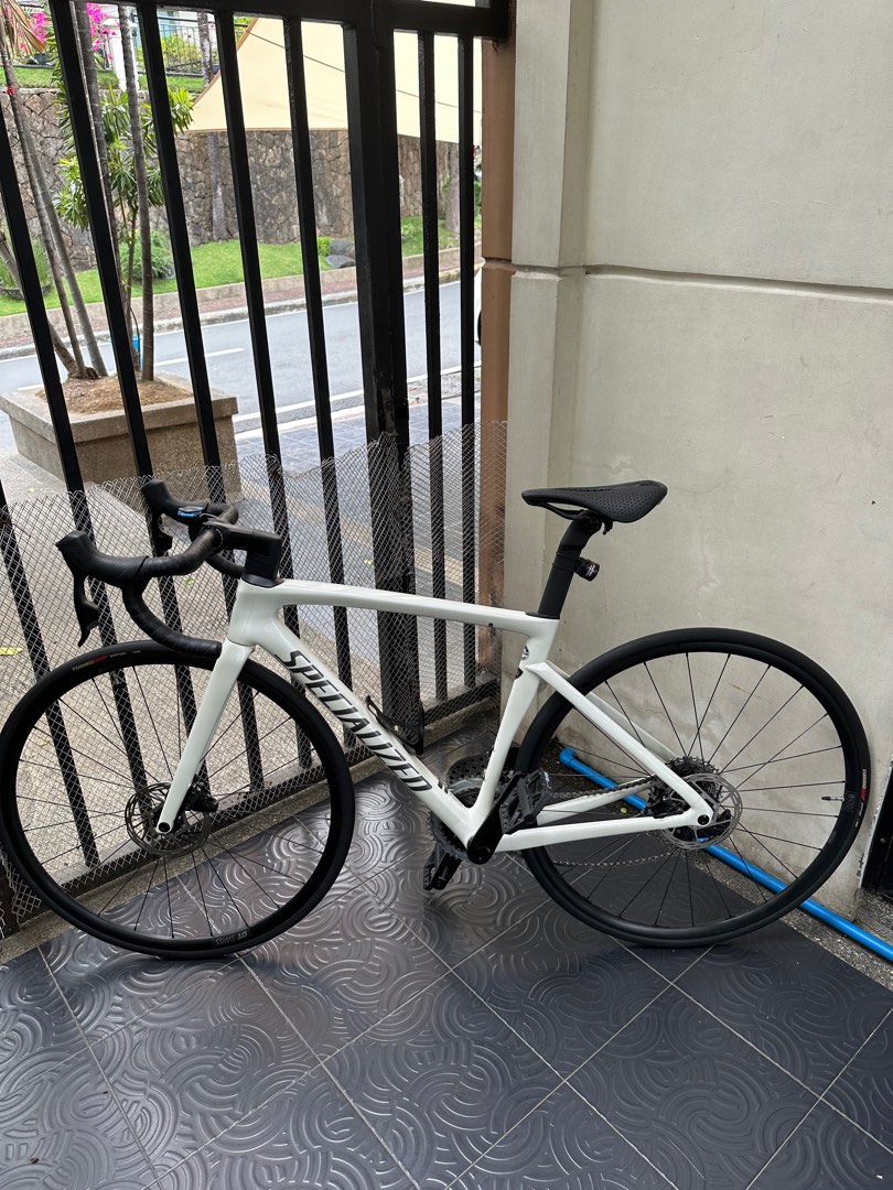 Specialized Tarmac SL7 Comp - Rival Etap AXS, Sports Equipment ...