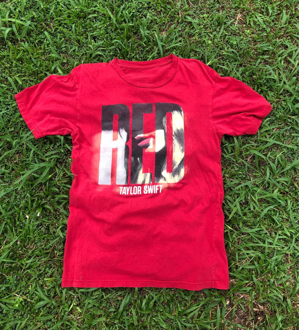 Taylor swift band tee, Men's Fashion, Tops & Sets, Tshirts & Polo ...