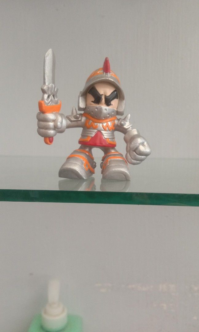 Tech Deck Figures, Hobbies & Toys, Toys & Games on Carousell