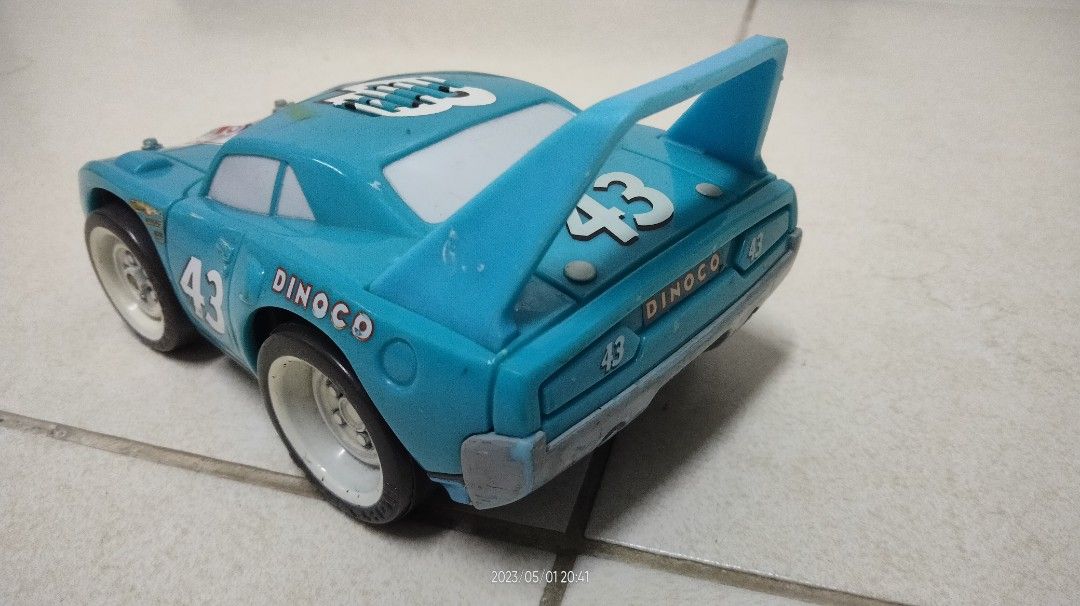 The King Dinoco 43 Disney Pixar Cars Shake n Go, Hobbies & Toys, Toys ...