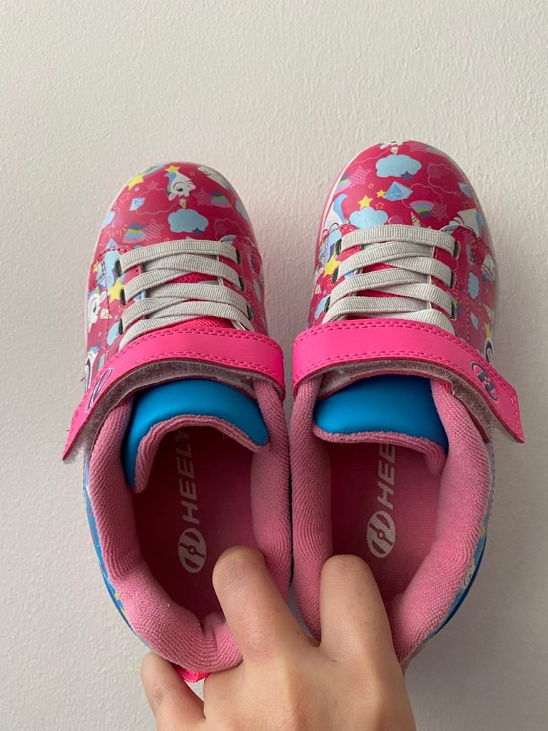 The ORIGINAL HEELYS wheeled shoes UK12 / USA 13C, Luxury, Sneakers ...