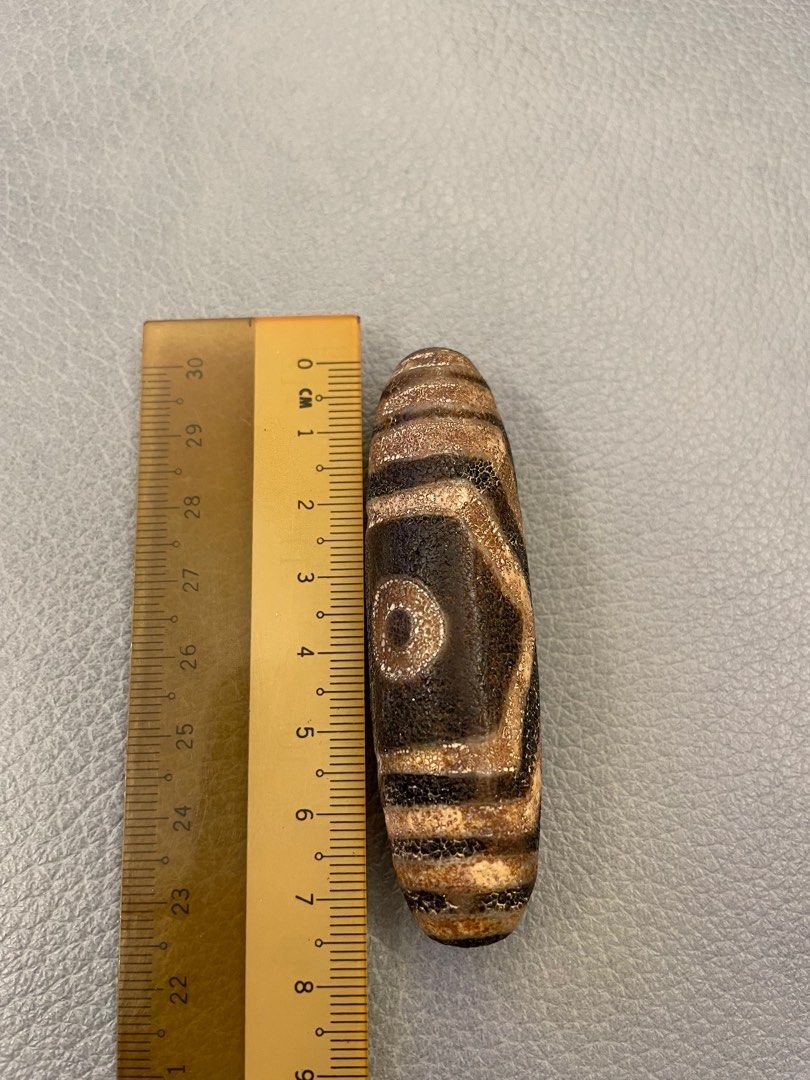 Three eyes old dzi bead, Hobbies & Toys, Memorabilia & Collectibles ...