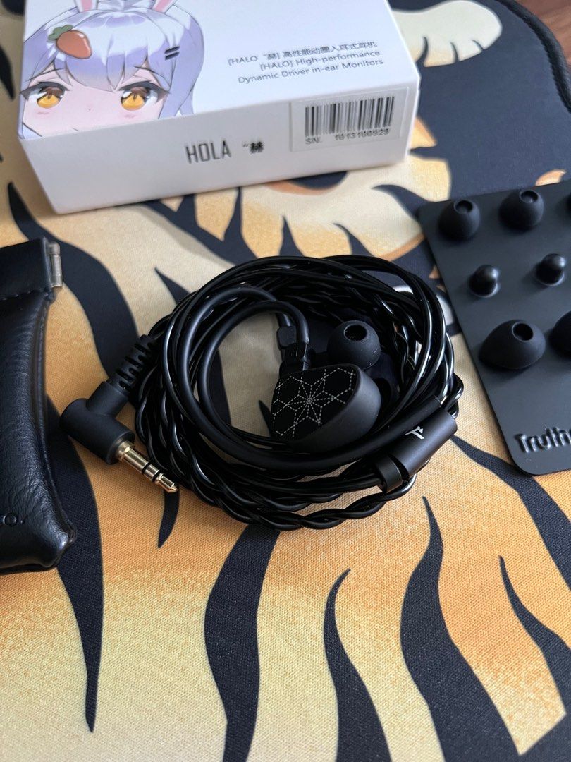 Truthear Hola, Audio, Earphones on Carousell