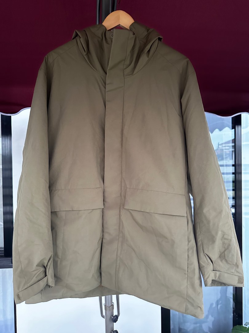 Uniqlo winter jacket, Women's Fashion, Coats, Jackets and Outerwear on ...